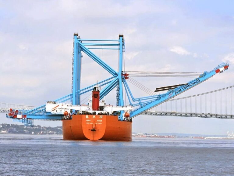 APM Terminals Elizabeth mejora sus operaciones con nuevas grúas súper ...