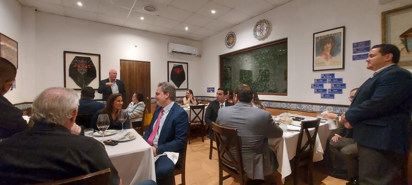 APADEMAR reconoce a Volney Guinard por su liderazgo en la ...