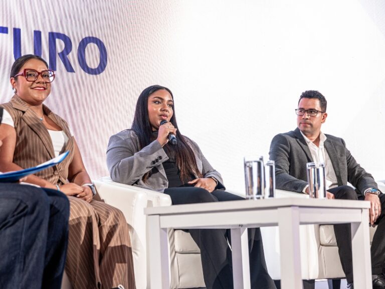 El latir del futuro marítimo, logístico, portuario y minero de Panamá ...